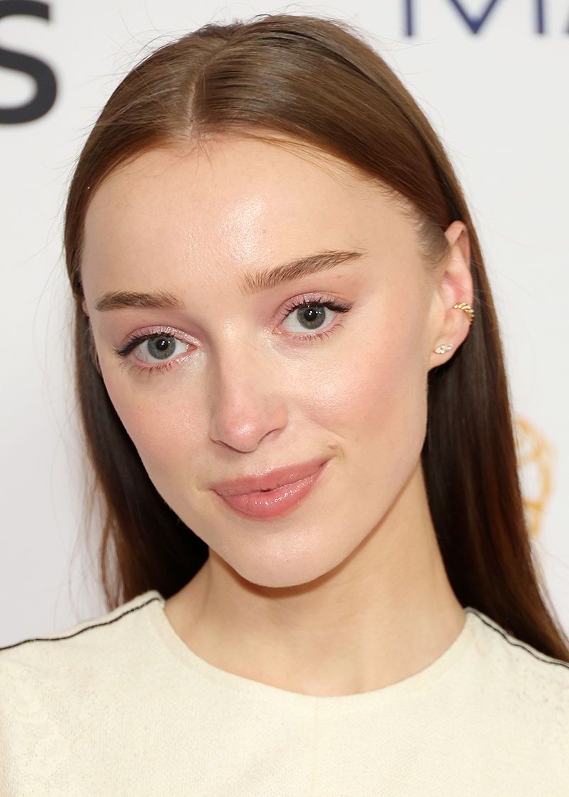 Nikki DeRoest | The Wall Group